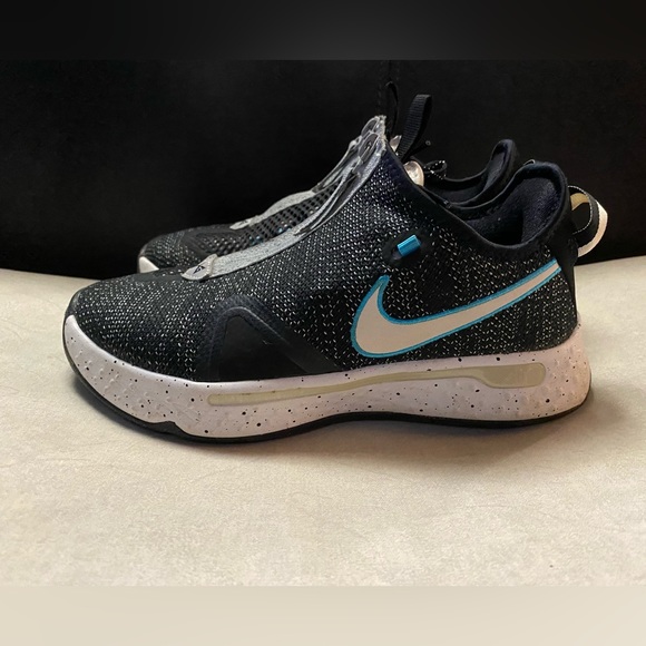 Nike | Shoes | Nike Air Strobel Sneakers | Poshmark